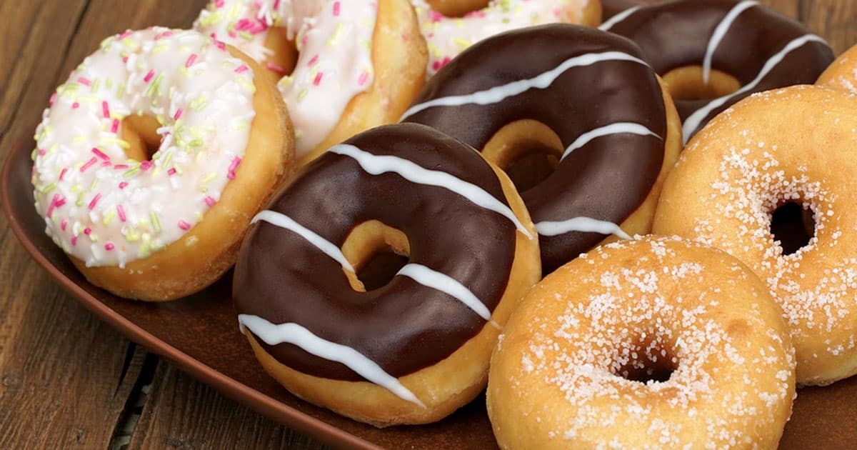 Donuts gourmet - O que é? Vale a pena vender? Como fazer? - Confeiteira