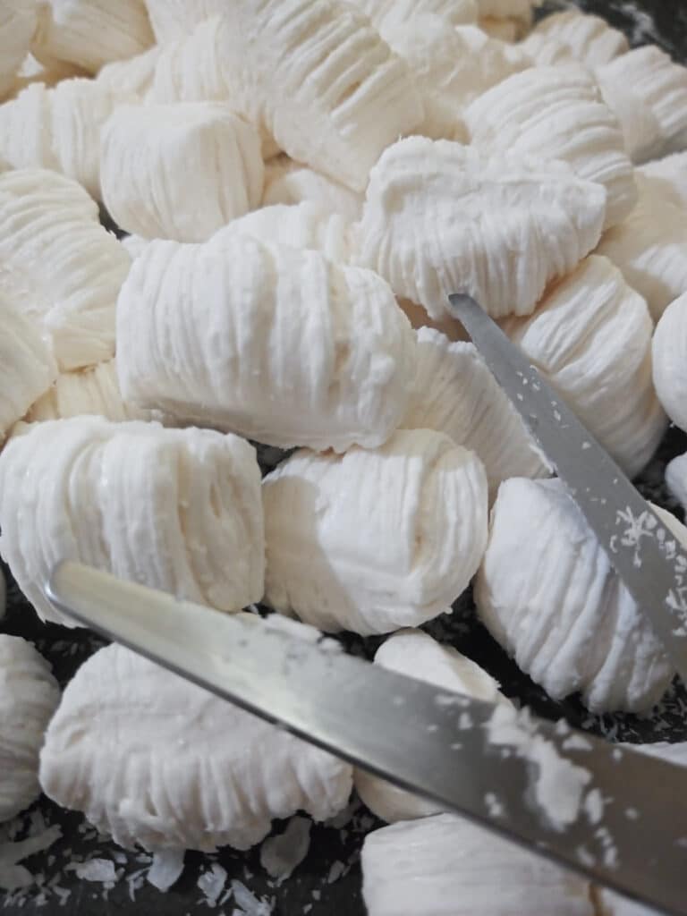 Como fazer bala de coco: Passo a passo simples e fácil