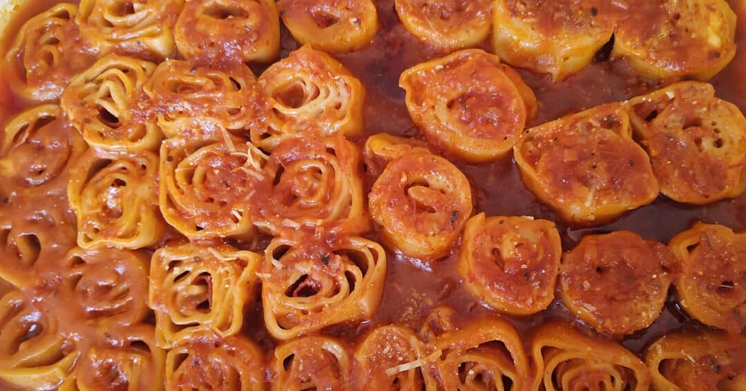 Rondelli de Presunto e Queijo Receita com molho Fácil