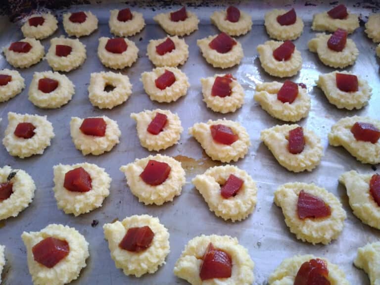 Biscoito Amanteigado com Goiabada Receita que derrete na boca!