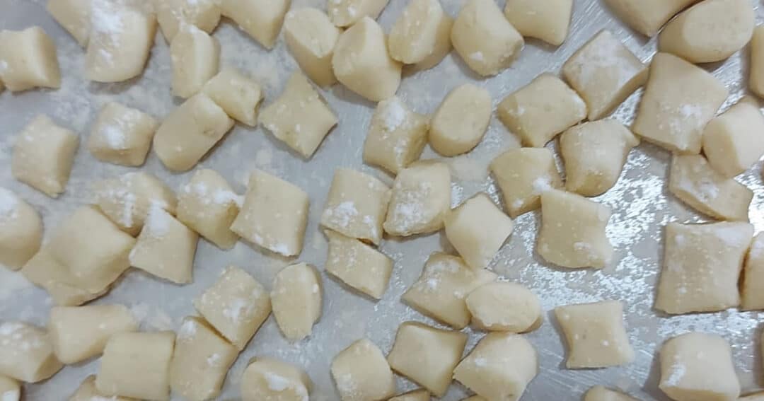 Receita de Nhoque a Bolonhesa Super Fácil e rende muito!