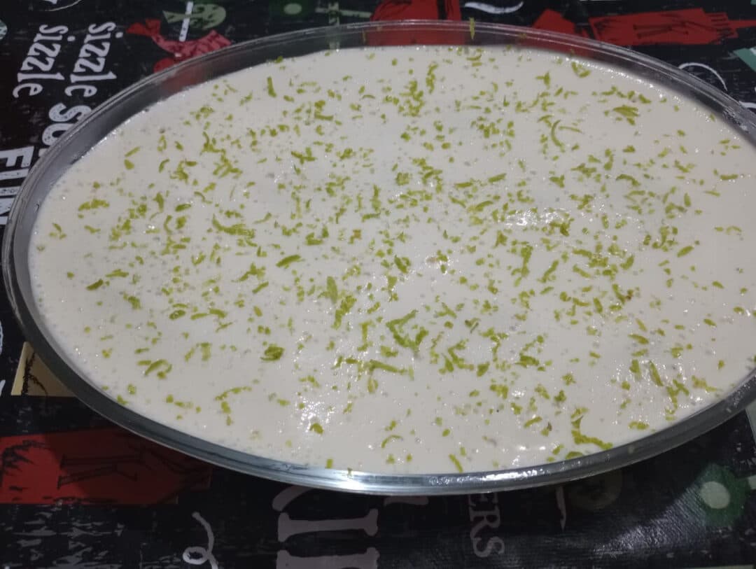 Receita de Pavê de Limão Fácil Biscoito Maizena ou Champagne